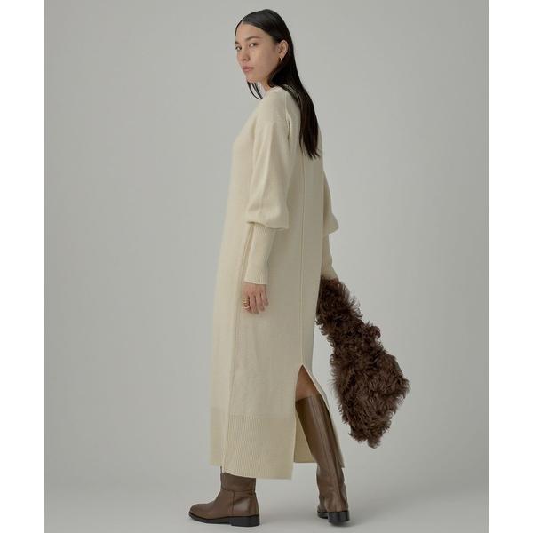 参考価格：42，900円発売時期：2023年11月コンディション：A（使用感なし）数回使用した程度で使用感が感じられないアイテム参考商品名：Chaos(カオス)/ソイウールニットワンピース参考品番：988586【商品に関する注意事項】・こち...