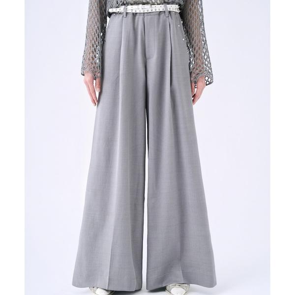 『セール実施中』参考価格：9，900円発売時期：2025年08月コンディション：B（目立つ使用感なし）使用感が少ない、または気にならないアイテム前身頃・内側：汚れ内側：ほつれ参考商品名：Studs pocket buggy flare pa...