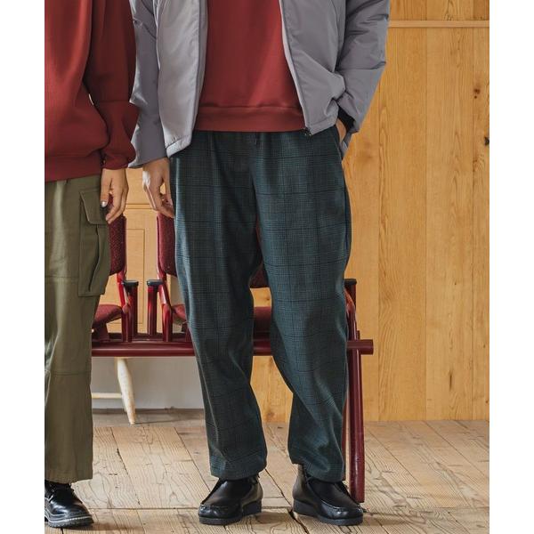 参考価格：8，800円発売時期：2023年10月コンディション：A（使用感なし）数回使用した程度で使用感が感じられないアイテム参考商品名：[NUMERALS]ウーリーテックワイドテーパードパンツ参考品番：964987【商品に関する注意事項】...