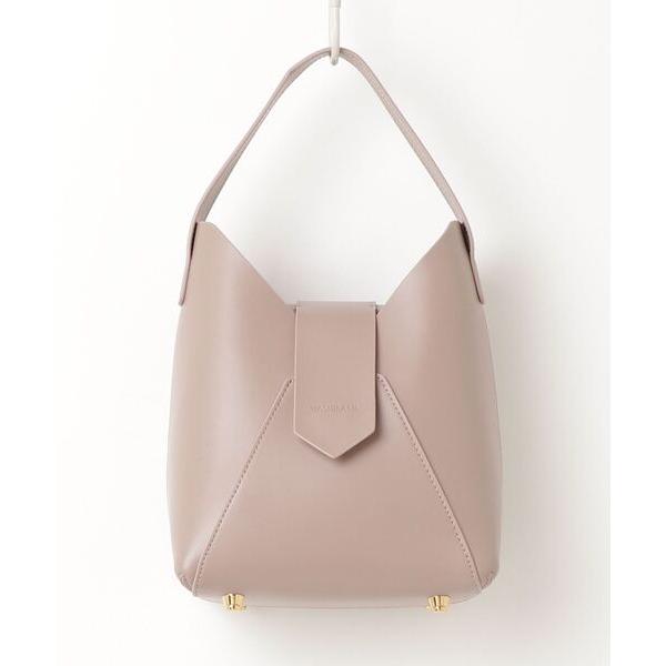 『セール実施中』参考価格：16，940円発売時期：2020年12月コンディション：A（使用感なし）数回使用した程度で使用感が感じられないアイテム付属品：タグ参考商品名：【HASHIBAMI】フェズ ワンハンドルバッグ参考品番：Ha-1809...