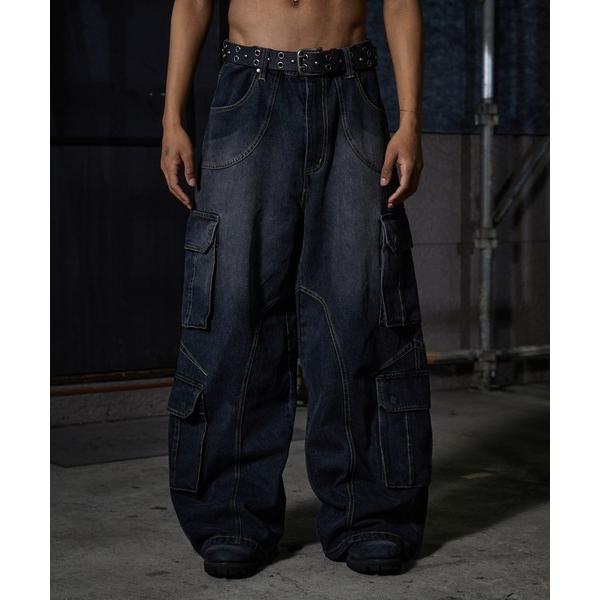 『セール実施中』参考価格：11，000円発売時期：2024年10月コンディション：B（目立つ使用感なし）使用感が少ない、または気にならないアイテム全体的：色あせ、汚れ参考商品名：4-Pocket Cargo Denim Pants/4ポケッ...