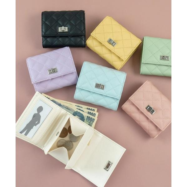 『セール実施中』参考価格：2，970円発売時期：2023年11月コンディション：B（目立つ使用感なし）使用感が少ない、または気にならないアイテム内側：汚れ参考商品名：推し活 ボックスコイン3つ折財布 ミニ財布 メンバーカラー トレカ クリア...