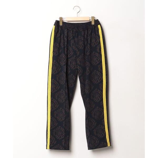 『タイムセール実施中』参考価格：30，800円発売時期：2024年11月コンディション：B（目立つ使用感なし）使用感が少ない、または気にならないアイテム全体的：汚れすそ周り：毛玉参考商品名：“CURLED UP DRAGON” TRACK ...