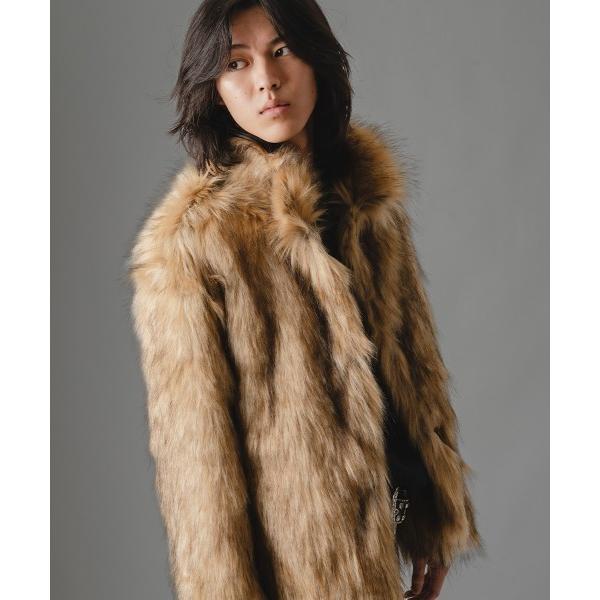 『タイムセール実施中』参考価格：14，410円発売時期：2025年10月コンディション：A（使用感なし）数回使用した程度で使用感が感じられないアイテム参考商品名：ボリュームエコファージップアップブルゾン参考品番：TH0005J【商品に関する...