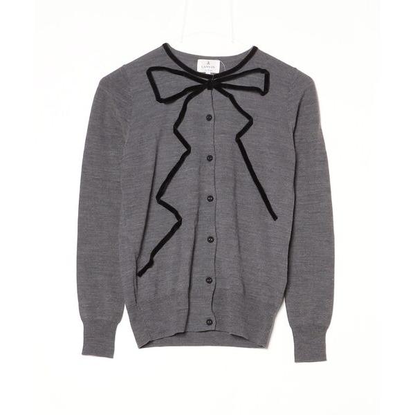 『セール実施中』参考価格：13，860円発売時期：2015年12月コンディション：A（使用感なし）数回使用した程度で使用感が感じられないアイテム参考商品名：ベロアリボンカーディガン参考品番：3508863ZOZO問い合わせ番号:103420...