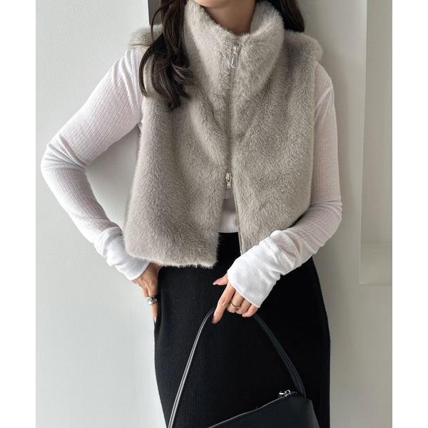 参考価格：5，390円発売時期：2025年08月コンディション：A（使用感なし）数回使用した程度で使用感が感じられないアイテム参考商品名：ショート丈フォックスファーベスト参考品番：6002491【商品に関する注意事項】・こちらの商品画像は、...