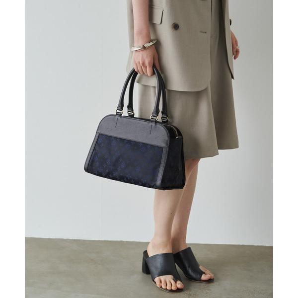 『セール実施中』参考価格：39，600円発売時期：2024年05月コンディション：B（目立つ使用感なし）使用感が少ない、または気にならないアイテム表面・内側：汚れ参考商品名：【Morandi】2Wayナイロンジャガードボストンバッグ M(C...