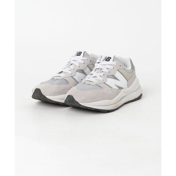 『タイムセール実施中』参考価格：15，400円発売時期：2021年05月コンディション：B（目立つ使用感なし）使用感が少ない、または気にならないアイテムかかと・つま先：擦り減り付属品：靴紐参考商品名：New Balance ニューバランス ...