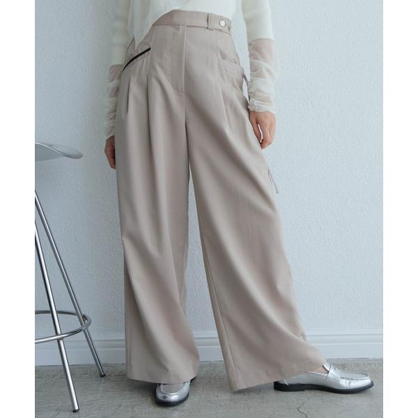 『タイムセール実施中』参考価格：14，850円発売時期：2024年07月コンディション：A（使用感なし）数回使用した程度で使用感が感じられないアイテム参考商品名：アシメリボンポケットタックワイドパンツ参考品番：002645300040【商品...