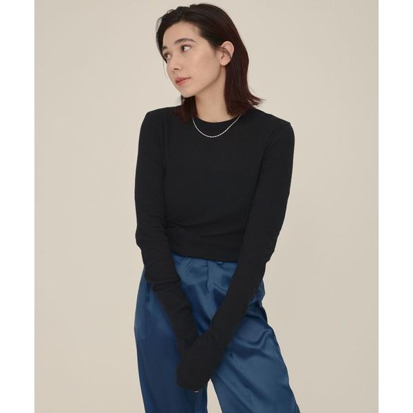 『セール実施中』参考価格：6，600円発売時期：2024年02月コンディション：B（目立つ使用感なし）使用感が少ない、または気にならないアイテム全体的：汚れ、色あせ、毛玉参考商品名：【eL】Sheer Fit  Pullover LS/10...