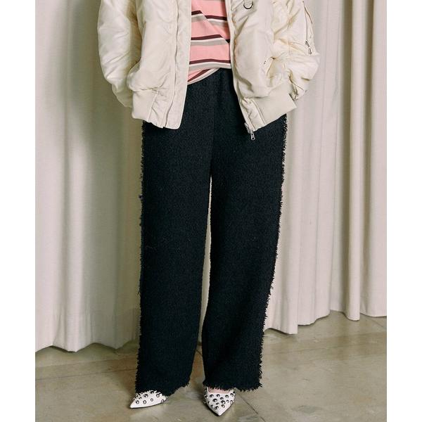 『セール実施中』参考価格：22，000円発売時期：2023年10月コンディション：B（目立つ使用感なし）使用感が少ない、または気にならないアイテム全体的：毛玉参考商品名：Fringe Tweed Easy Pants/フリンジツイードイージ...