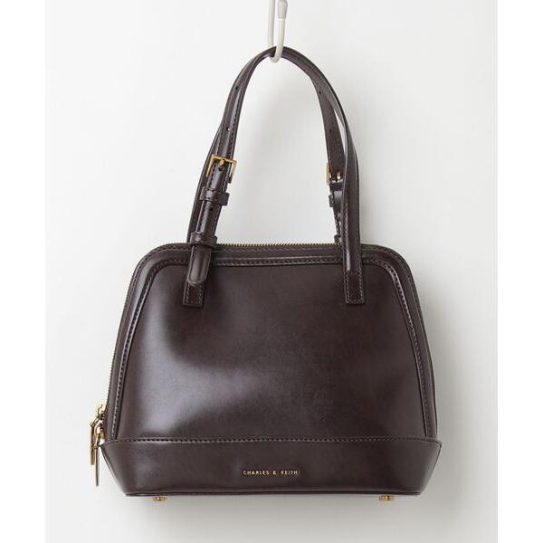 『セール実施中』参考価格：13，500円発売時期：2022年01月コンディション：B（目立つ使用感なし）使用感が少ない、または気にならないアイテム表面：傷参考商品名：エノラ テクスチャードダブルハンドルストラクチャードバッグ / Enola...