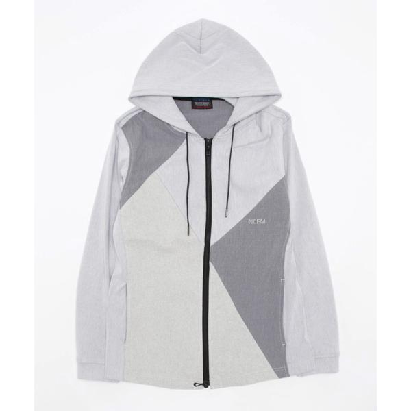 『セール実施中』参考価格：18，480円発売時期：2022年12月コンディション：S（新品同様）タグ付きの未使用、または新品同様のアイテム付属品：タグ参考商品名：アラカルトパネル切替ZIP-UPパーカー参考品番：25649904【商品に関す...