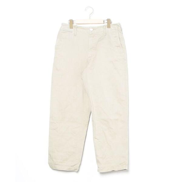 コンディション：B（目立つ使用感なし）使用感が少ない、または気にならないアイテム後身頃：汚れZOZO問い合わせ番号:103452036ショップ:ZOZOUSED，ゾゾユーズドブランド:AURALEE，オーラリー商品名:チノパンツカテゴリ:パ...