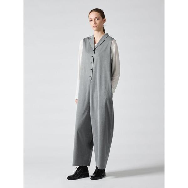 『セール実施中』参考価格：25，300円発売時期：2023年11月コンディション：B（目立つ使用感なし）使用感が少ない、または気にならないアイテム前身頃：汚れ【商品に関する注意事項】・こちらの商品画像は、実物ではなく新品時の画像を掲載してお...