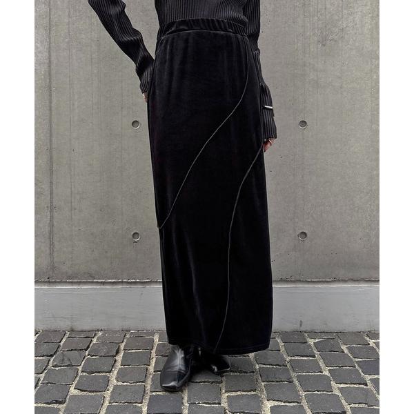 『セール実施中』参考価格：8，690円発売時期：2025年09月コンディション：A（使用感なし）数回使用した程度で使用感が感じられないアイテム参考商品名：【&amp;g'aime】ベロアメロータイトスカート　Velour Merrow Ti...