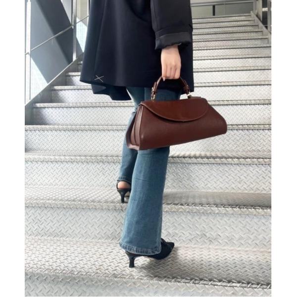 『セール実施中』参考価格：19，250円発売時期：2025年02月コンディション：B（目立つ使用感なし）使用感が少ない、または気にならないアイテム留め具：汚れ装飾部分：傷参考商品名：【Scrap Book】フラップボストン参考品番：SB51...