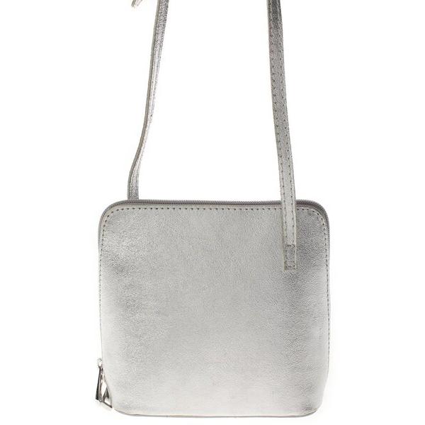 コンディション：B（目立つ使用感なし）使用感が少ない、または気にならないアイテム表面：剥げ内側：ほつれZOZO問い合わせ番号:103467216ショップ:ZOZOUSED，ゾゾユーズドブランド:LAURA DI MAGGIO，ローラディマッ...