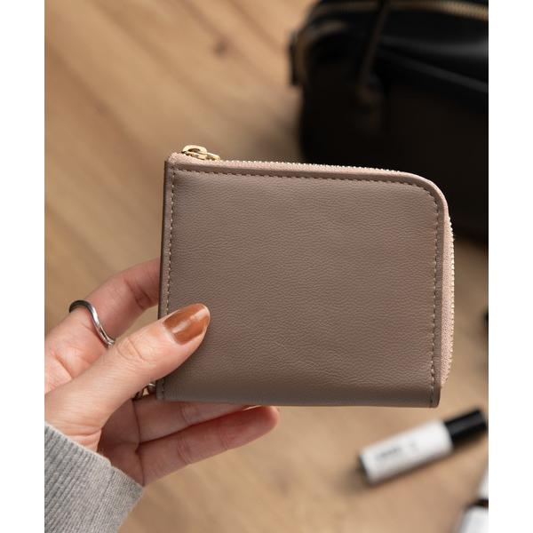 『タイムセール実施中』参考価格：5，280円発売時期：2023年04月コンディション：B（目立つ使用感なし）使用感が少ない、または気にならないアイテム表面・角：汚れ、剥げ参考商品名：GUIONNET compact wallet FLIP ...