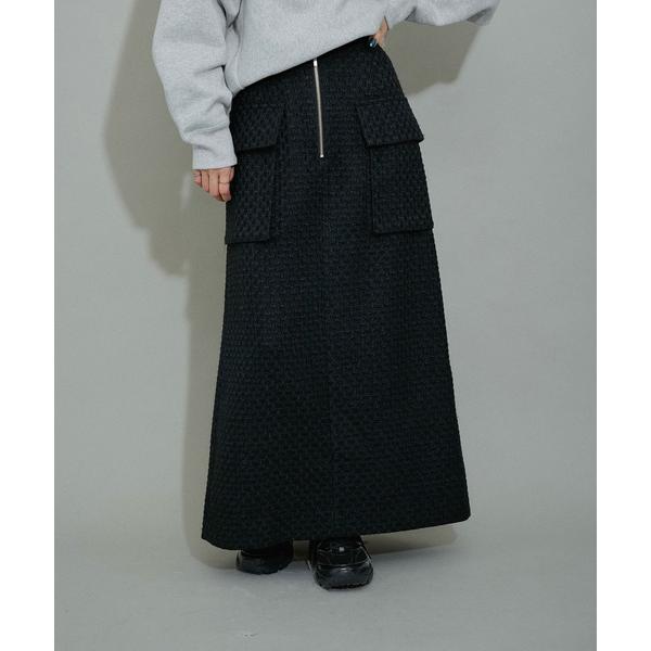 『セール実施中』参考価格：13，970円発売時期：2024年09月コンディション：D（傷・汚れあり）傷や汚れがあるが使用には問題ないアイテム全体的：毛玉参考商品名：【WEB限定】フロントジップタイトスカート参考品番：2024-B-GAC54...