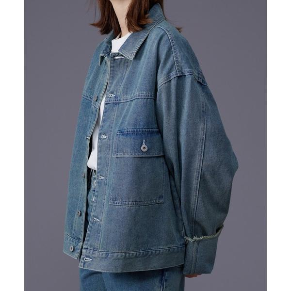 『セール実施中』参考価格：8，910円発売時期：2024年02月コンディション：B（目立つ使用感なし）使用感が少ない、または気にならないアイテム全体的：色あせ参考商品名：【SET UP可能】SLEEVE ROLL UP DENIM JACK...