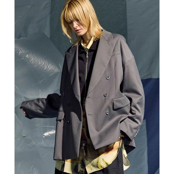 『タイムセール実施中』参考価格：19，800円発売時期：2024年02月コンディション：A（使用感なし）数回使用した程度で使用感が感じられないアイテム参考商品名：《UNISEX》Wool Mix Prime-Over Peaked Lape...