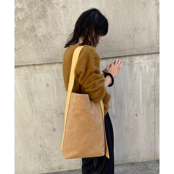 『セール実施中』参考価格：15，400円発売時期：2024年10月コンディション：B（目立つ使用感なし）使用感が少ない、または気にならないアイテム表面：汚れ参考商品名：【ISHIKAWA企画】big bag参考品番：OMS1042412A0...