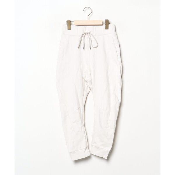 『タイムセール実施中』参考価格：25，300円発売時期：2023年02月コンディション：B（目立つ使用感なし）使用感が少ない、または気にならないアイテム全体的：汚れ参考商品名：CO/PE ダブルニット 3ディメンショナルジョガーパンツ  /...