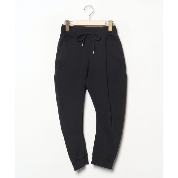 『タイムセール実施中』参考価格：25，300円発売時期：2023年02月コンディション：A（使用感なし）数回使用した程度で使用感が感じられないアイテム参考商品名：CO/PE ダブルニット 3ディメンショナルジョガーパンツ  /  CO/PE...