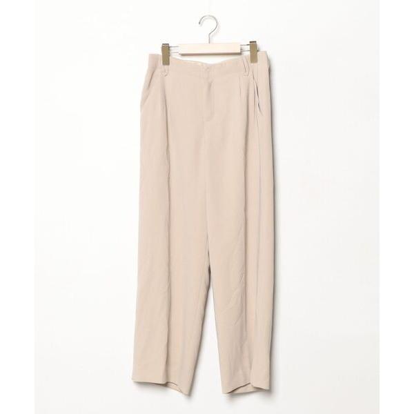 『セール実施中』参考価格：25，300円発売時期：2015年12月コンディション：C（やや使用感あり）使用感があり、やや気になる傷や汚れがあるアイテムウエスト：傷、色あせ参考商品名：SOFTDOUBLECLOTHワイドパンツ参考品番：803...