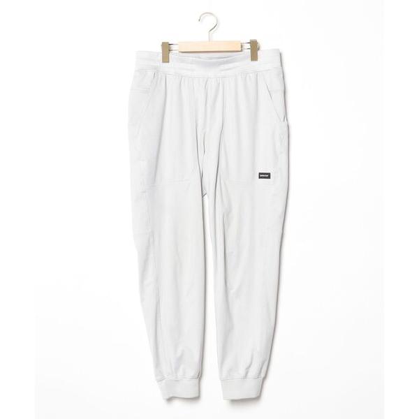 参考価格：14，300円発売時期：2021年10月コンディション：A（使用感なし）数回使用した程度で使用感が感じられないアイテム参考商品名：Multipath ジョガー ストレッチ パンツ参考品番：22715100ZOZO問い合わせ番号:1...