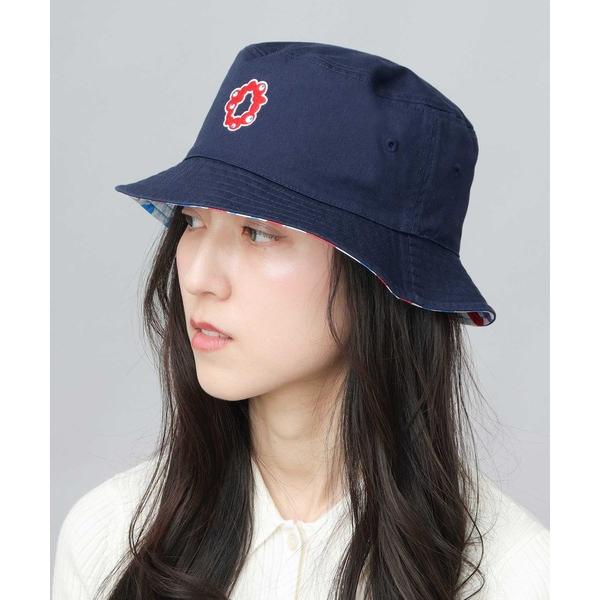 参考価格：3，850円発売時期：2025年02月コンディション：B（目立つ使用感なし）使用感が少ない、または気にならないアイテム表面：汚れ参考商品名：大阪・関西万博公式 ミャクミャク 刺繍 総柄 リバーシブル バケットハット参考品番：HYK...