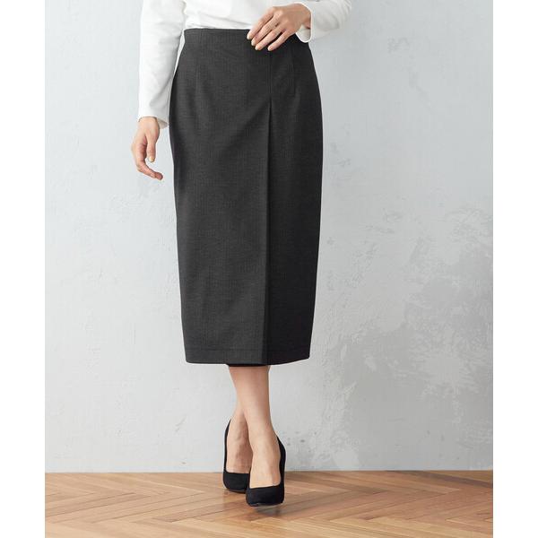 『セール実施中』参考価格：6，899円発売時期：2022年07月コンディション：B（目立つ使用感なし）使用感が少ない、または気にならないアイテム内側：毛玉参考商品名：ポンチ　ラップ風スカート参考品番：38-50FA50-202【商品に関する...