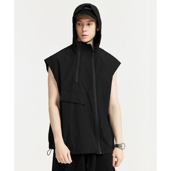 『タイムセール実施中』参考価格：6，930円発売時期：2024年04月コンディション：B（目立つ使用感なし）使用感が少ない、または気にならないアイテム全体的：汚れ参考商品名：オーバーサイズ マウンテンパーカー フード付きナイロンワークベスト...