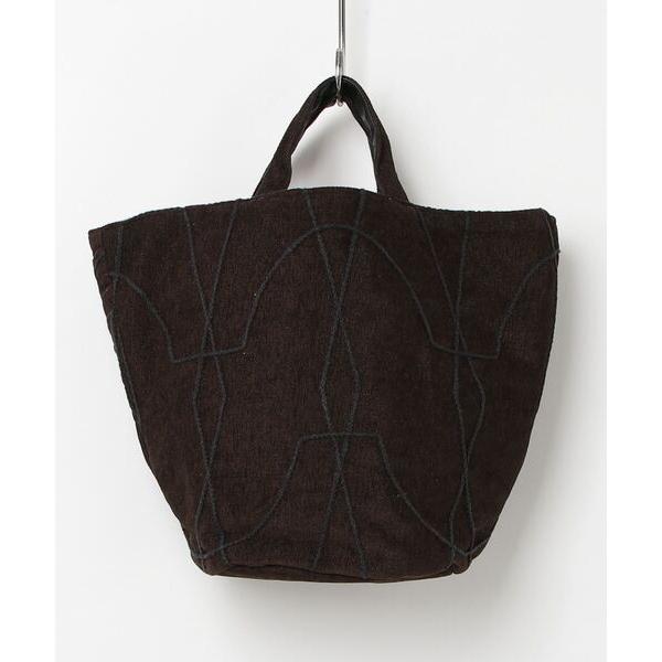 『タイムセール実施中』参考価格：8，800円発売時期：2025年10月コンディション：A（使用感なし）数回使用した程度で使用感が感じられないアイテム参考商品名：＜SOFI ＞エンブロイダリー トートバッグ参考品番：36325000033【商...