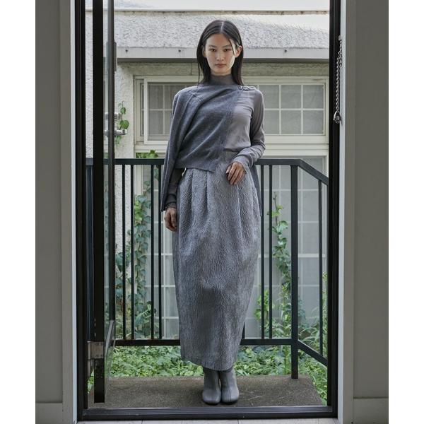 『タイムセール実施中』参考価格：28，600円発売時期：2024年09月コンディション：A（使用感なし）数回使用した程度で使用感が感じられないアイテム参考商品名：ハイウエストコクーンスカート / High-Waisted Cocoon Sk...