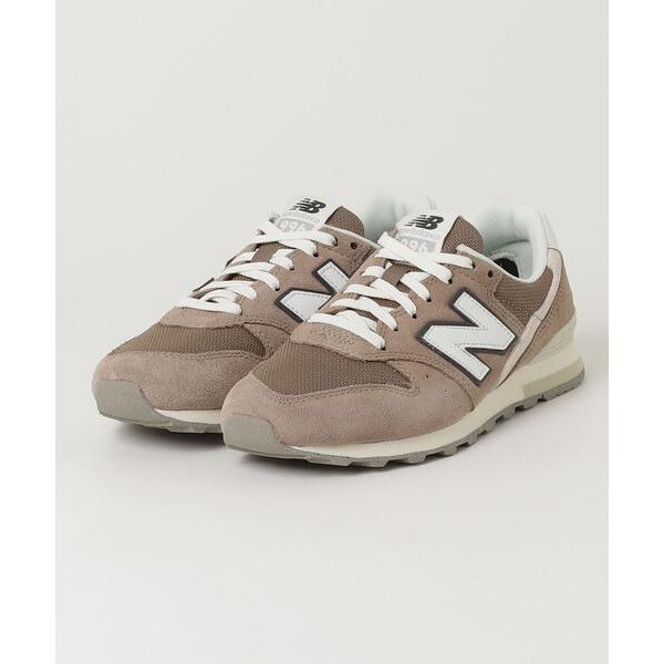 『セール実施中』参考価格：12，980円発売時期：2025年07月コンディション：B（目立つ使用感なし）使用感が少ない、または気にならないアイテム表面：汚れ参考商品名：＜New Balance＞WL996V2 スニーカー / WL996SP...