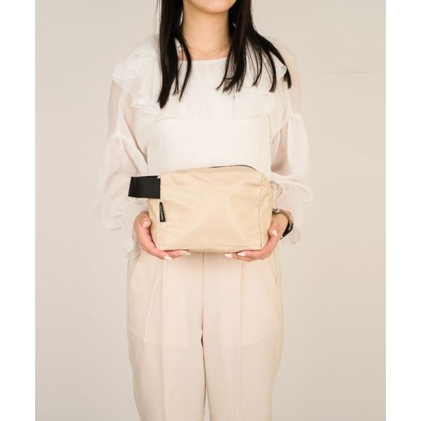 『タイムセール実施中』参考価格：11，000円発売時期：2024年04月コンディション：A（使用感なし）数回使用した程度で使用感が感じられないアイテム参考商品名：【JACK GOMME/ジャックゴム】ポーチ　クラッチバッグ　BOX Trou...