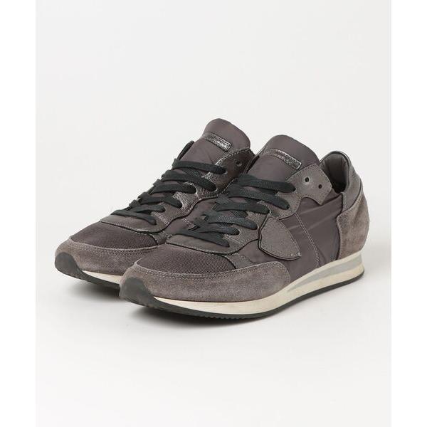 コンディション：C（やや使用感あり）使用感があり、やや気になる傷や汚れがあるアイテム全体的：汚れ表面：色あせ、履きジワかかと：擦り減り参考サイズ：27cmZOZO問い合わせ番号:103533624ショップ:ZOZOUSED，ゾゾユーズドブラ...