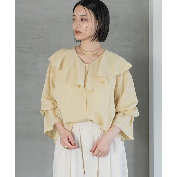 『セール実施中』参考価格：8，800円発売時期：2025年07月コンディション：B（目立つ使用感なし）使用感が少ない、または気にならないアイテム全体的：汚れ参考商品名：ラッフルブラウス参考品番：590672【商品に関する注意事項】・こちらの...