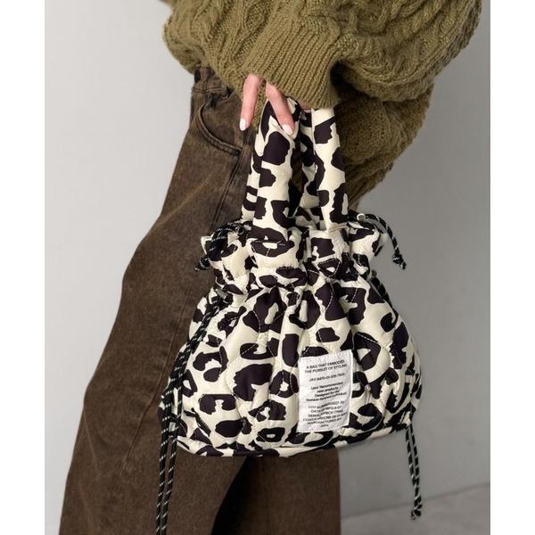 参考価格：4，998円発売時期：2025年11月コンディション：A（使用感なし）数回使用した程度で使用感が感じられないアイテム参考商品名：《JaVaジャバコラボ》2wayシルエットでシーンを選ばず活躍♪キルティングパフィドロストバッグ参考品...