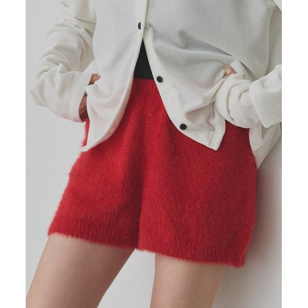 『タイムセール実施中』参考価格：4，996円発売時期：2025年10月コンディション：A（使用感なし）数回使用した程度で使用感が感じられないアイテム参考商品名：シャギーニット ショートパンツ参考品番：15502002【商品に関する注意事項】...