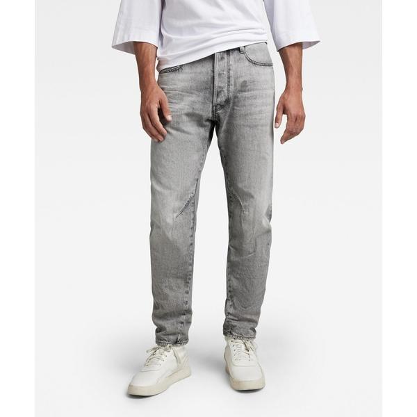 『セール実施中』参考価格：25，300円発売時期：2023年03月コンディション：B（目立つ使用感なし）使用感が少ない、または気にならないアイテム全体的：色あせ参考商品名：ARC 3D JEANS/立体裁断/テーパード参考品番：D22051...