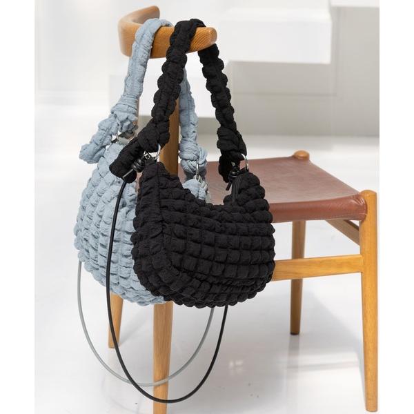 『タイムセール実施中』参考価格：4，510円発売時期：2023年04月コンディション：B（目立つ使用感なし）使用感が少ない、または気にならないアイテムショルダーストラップ：剥げ内側：汚れ表面：ほつれ参考商品名：ワッフル3WAYダブルショルダ...