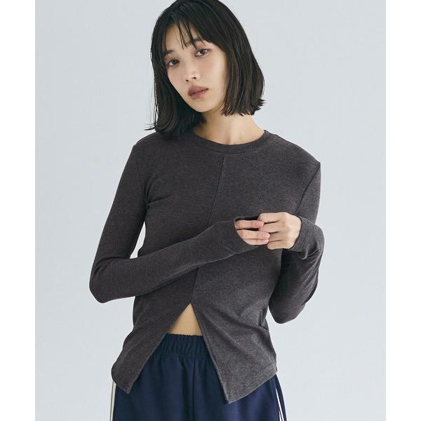 ZOZO問い合わせ番号:103546579ショップ:coca，コカブランド:coca（coca），コカ商品名:とろみリブスリットトップスカテゴリ:トップス>Tシャツ/カットソーブランド品番:46-251018001-04素材:レーヨン...