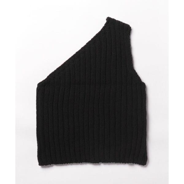 『セール実施中』参考価格：7，900円発売時期：2023年07月コンディション：B（目立つ使用感なし）使用感が少ない、または気にならないアイテム全体的：汚れ参考商品名：ONESHOULDER SUMMER KNIT TOPS参考品番：751...