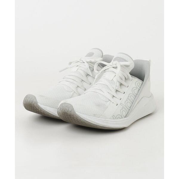 『タイムセール実施中』参考価格：9，900円発売時期：2024年07月コンディション：B（目立つ使用感なし）使用感が少ない、または気にならないアイテム全体的：汚れ参考商品名：Fresh Foam Powher Run v2参考品番：WPHE...