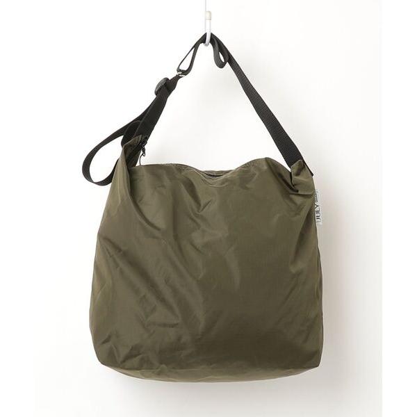 『セール実施中』参考価格：6，820円発売時期：2024年02月コンディション：B（目立つ使用感なし）使用感が少ない、または気にならないアイテム全体的：色あせ参考商品名：JULYNINE（ジュライナイン）別注 SEQUEL／ナイロンショルダ...