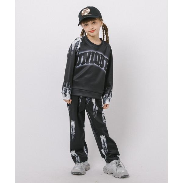 『タイムセール実施中』ZOZO問い合わせ番号:103585746ショップ:moredays store，モアデイズ・ストアブランド:URBAN CHERRY，アーバンチェリー商品名:【2点セット】スプレーロゴプリントトレーナー＋ペイントプリ...