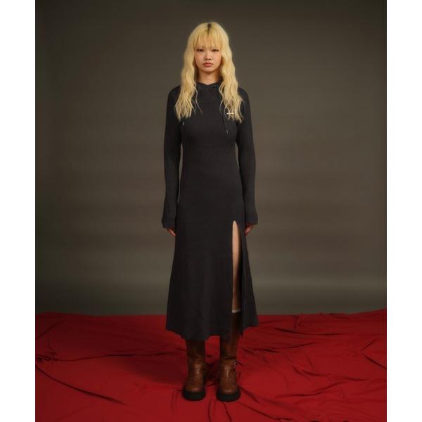 参考価格：11，550円発売時期：2024年11月コンディション：A（使用感なし）数回使用した程度で使用感が感じられないアイテム参考商品名：フーデッドリブニットロングドレス参考品番：12422-362159【商品に関する注意事項】・こちらの...